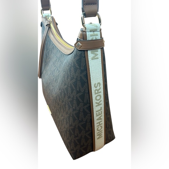 MICHAEL Michael Kors | Bags | New Michael Kors Maeve Logo Large Brown ...